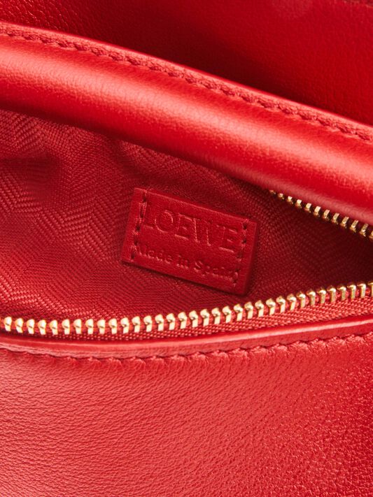Get to know the most iconic LOEWE bags